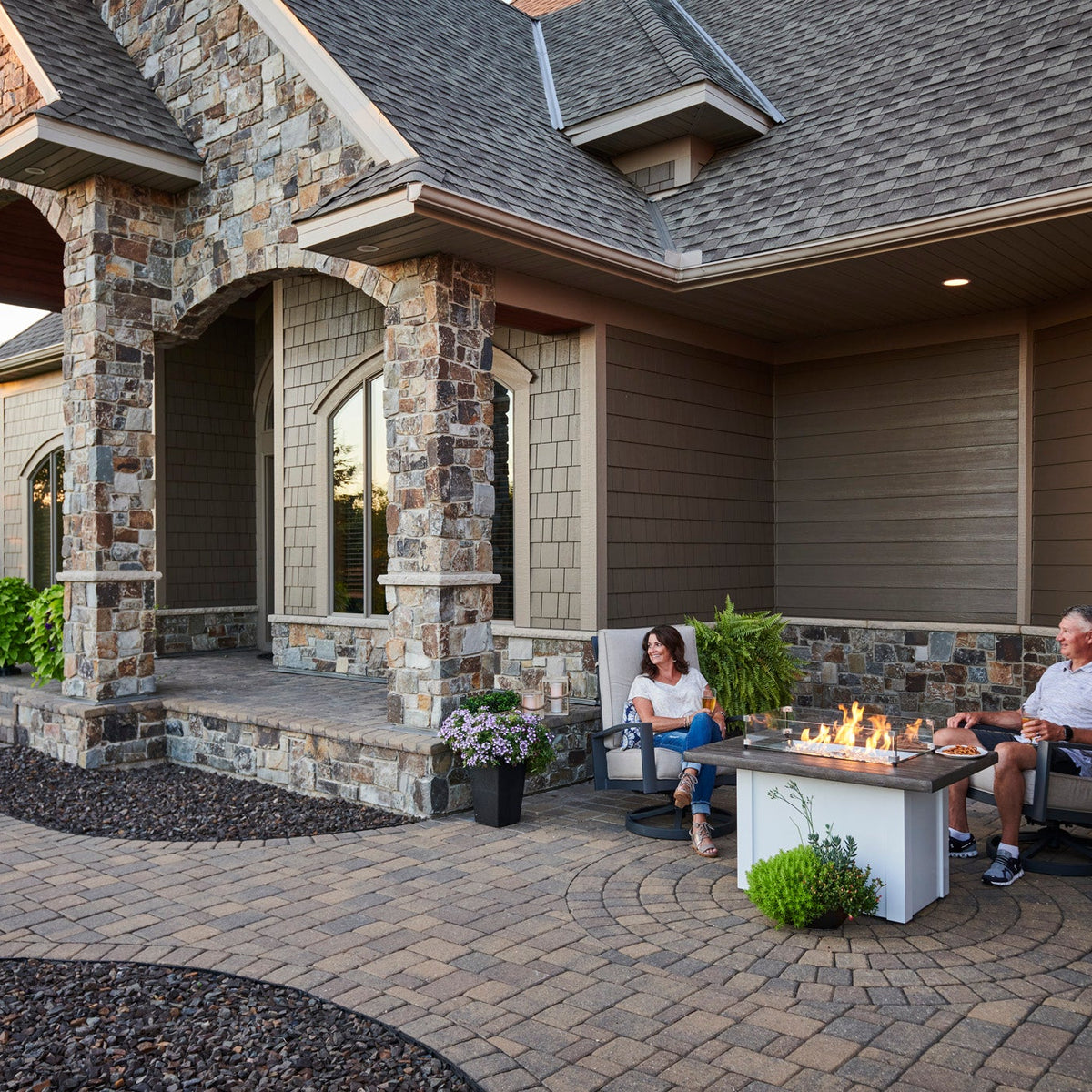 Curb Appeal with a Fire Pit Table | Outdoor GreatRooms