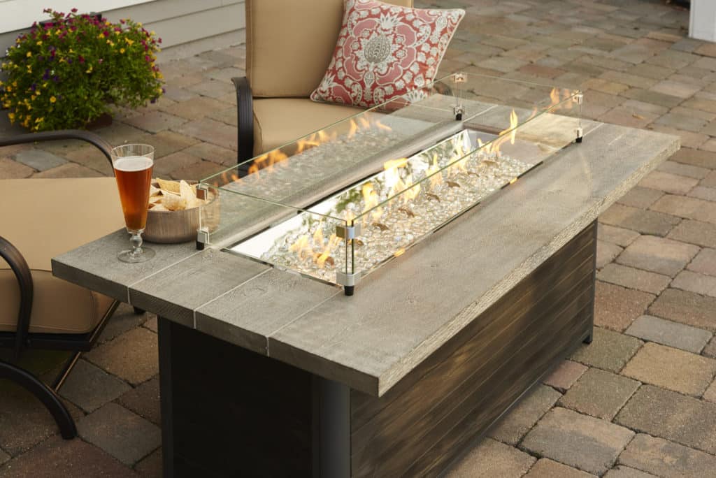 Fire Tables That Fit Modern Farmhouse | Outdoor GreatRooms