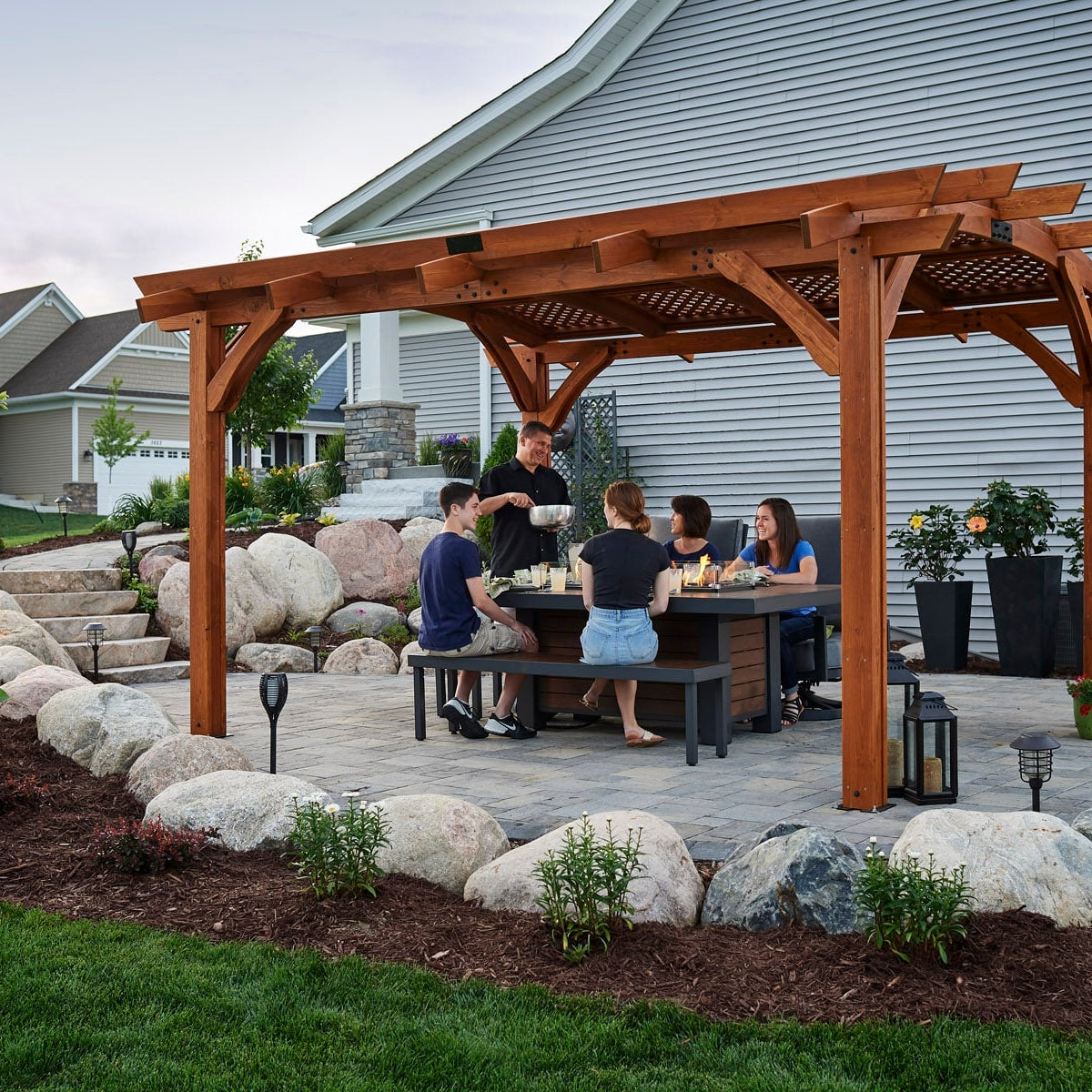 Fire Tables for Entertaining | Outdoor GreatRooms